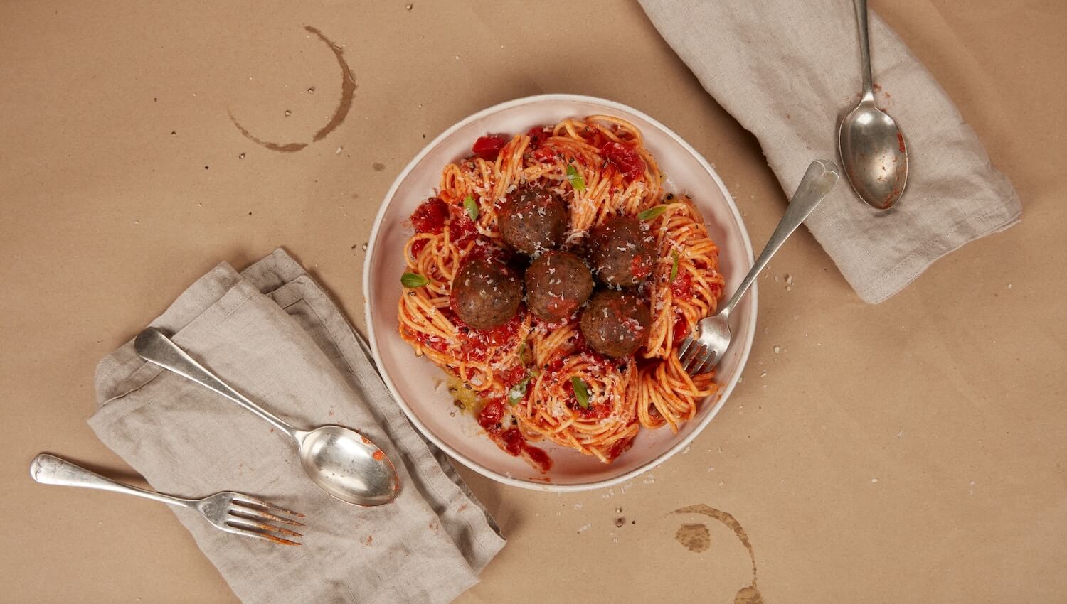 Lab-grown meat: What is it made of? Is it healthy? | Farm Forward